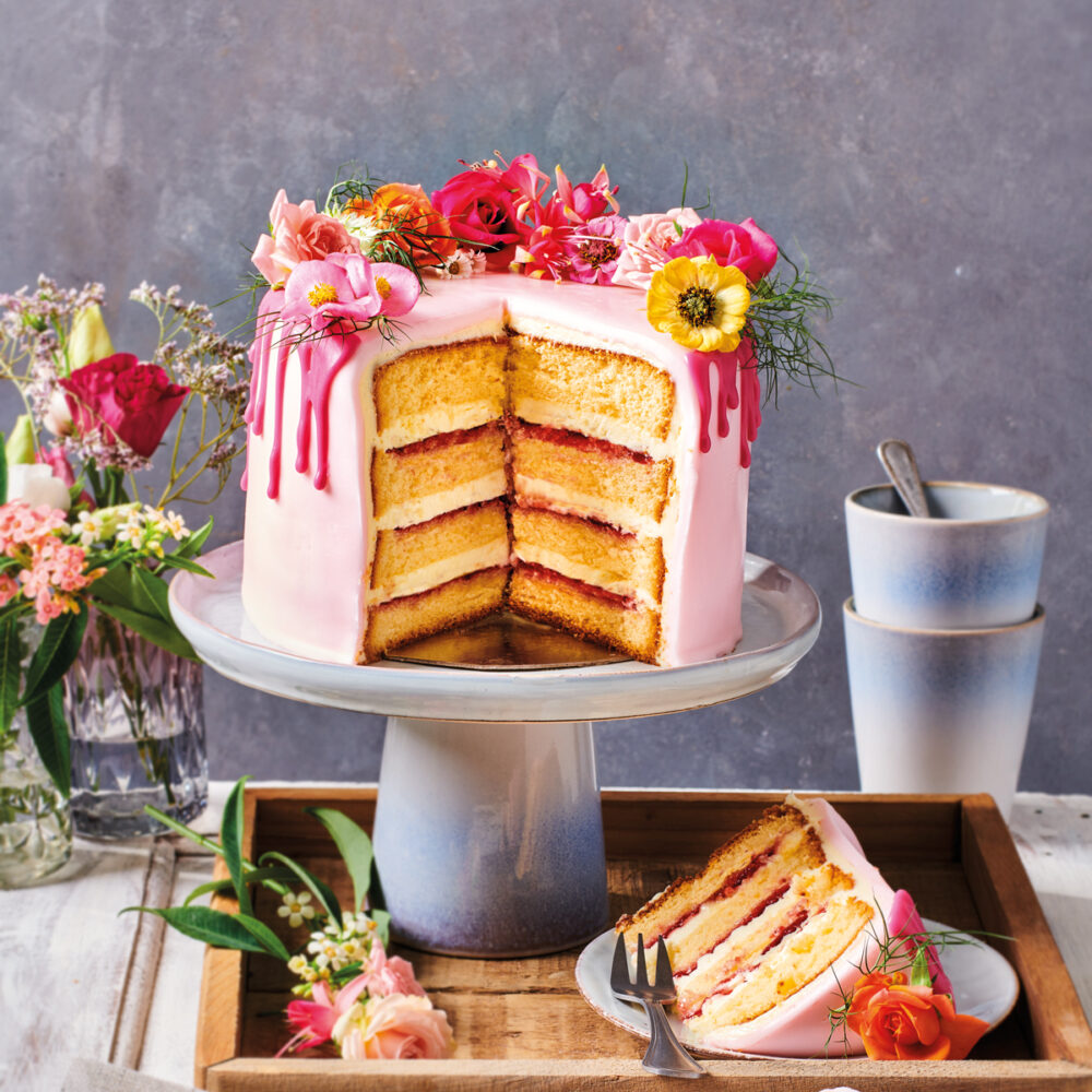 Sponge Cake - FunCakes