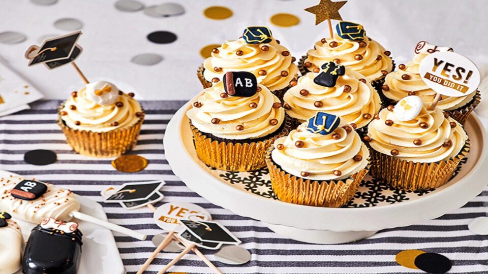 Graduation Cupcakes Decorating Ideas Graduation Cupcake Toppers