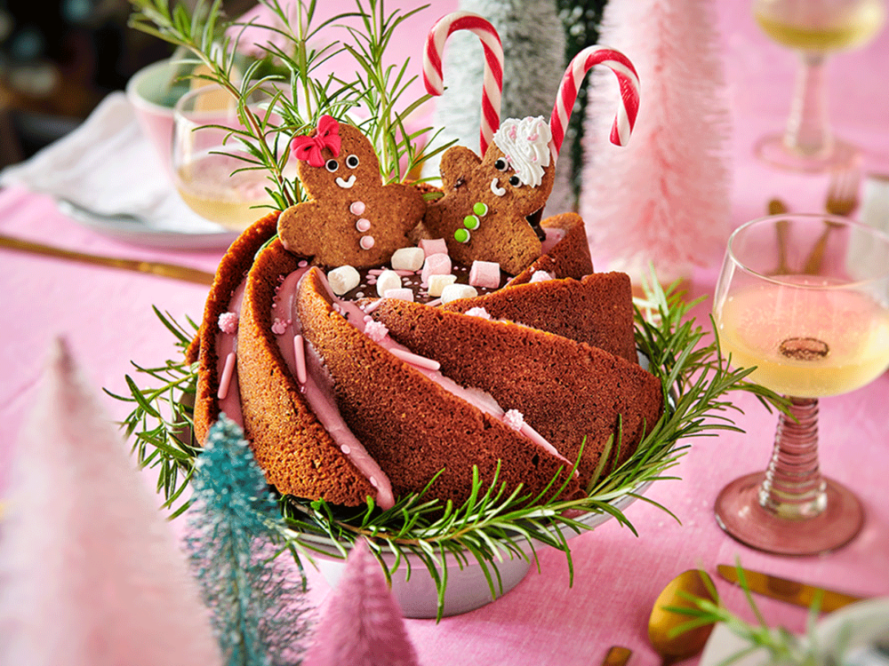 Christmas tube drip cake - FunCakes