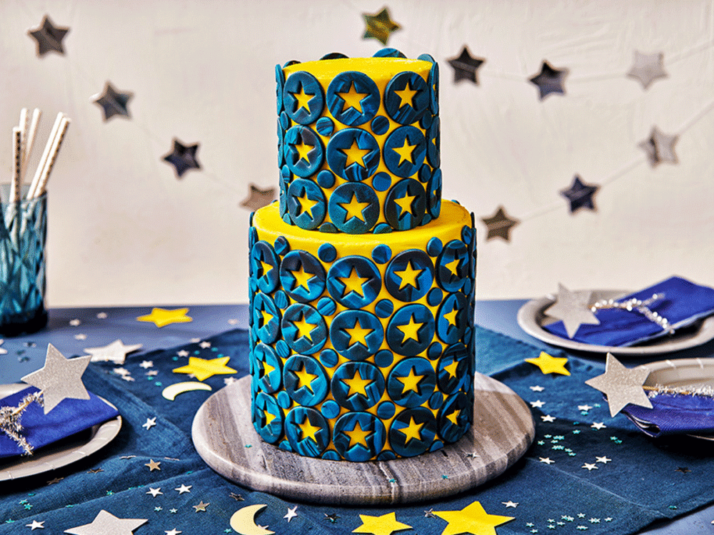 Bella Blue Galaxy taart - FunCakes